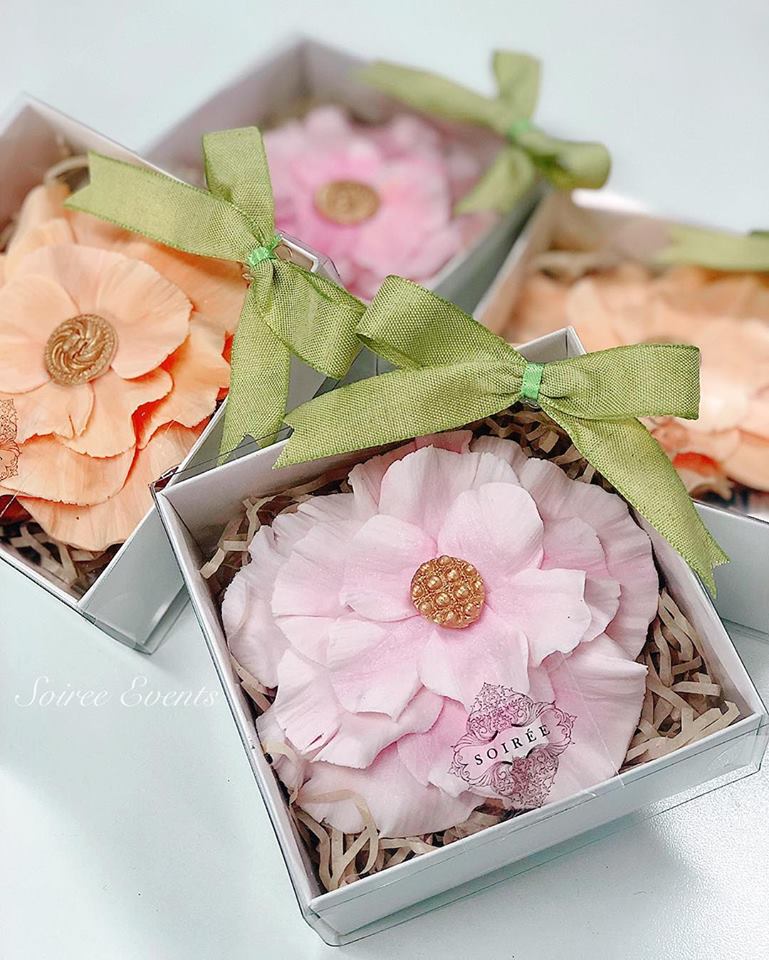 Individually Boxed 3D Flower Cookies – Soiree