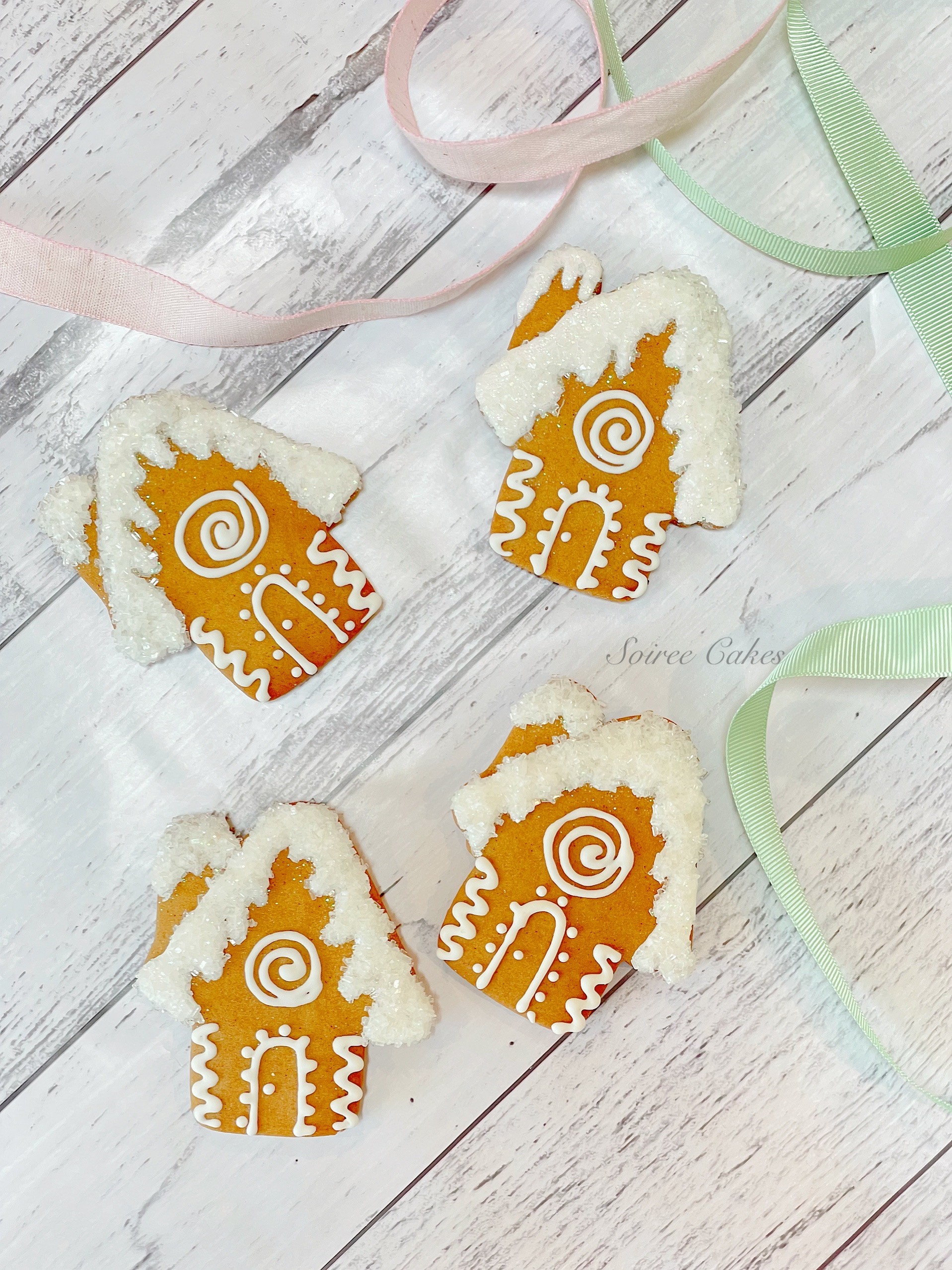 Gingerbread House Cookies – Soiree